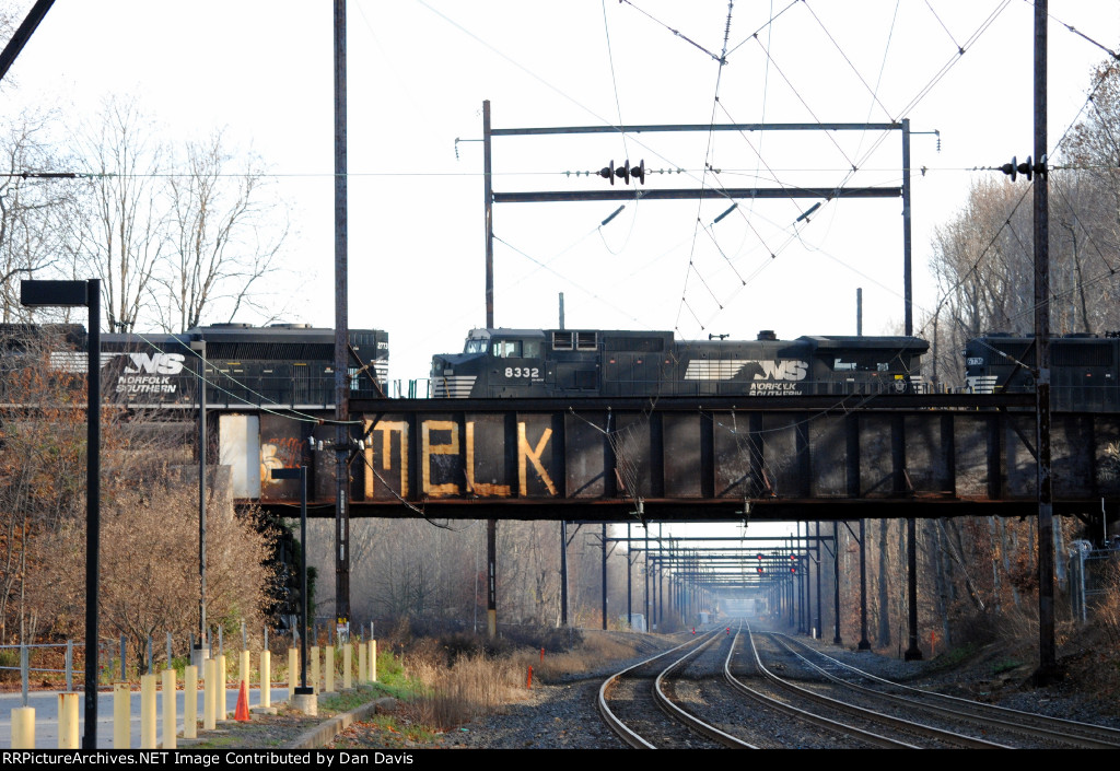 NS CW40-8 8332 on 24K